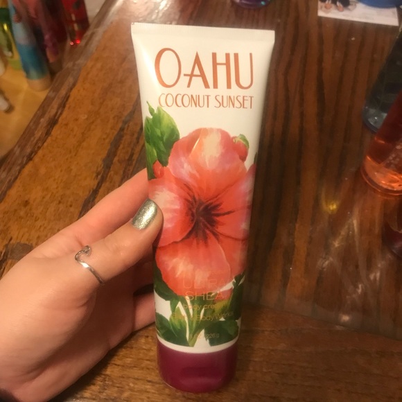Bath & Body Works | Other | Oahu Coconut Sunset Bath And Body Works ...